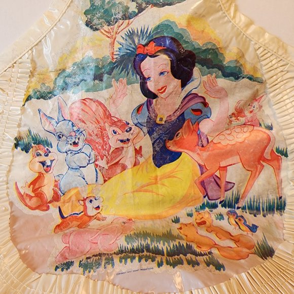 Walt Disney Snow White | Accessories | Vintage Walt Disney Snow White ...